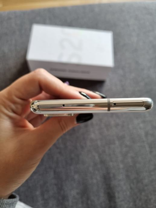 Samsung galaxy S20FE