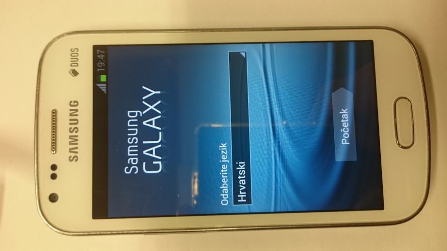 Prodajem Samsung Galaxy S duos gt-s7562