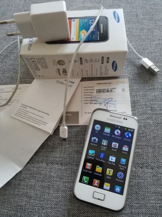 Samsung Galaxy Ace Plus GT-S7500 5MP