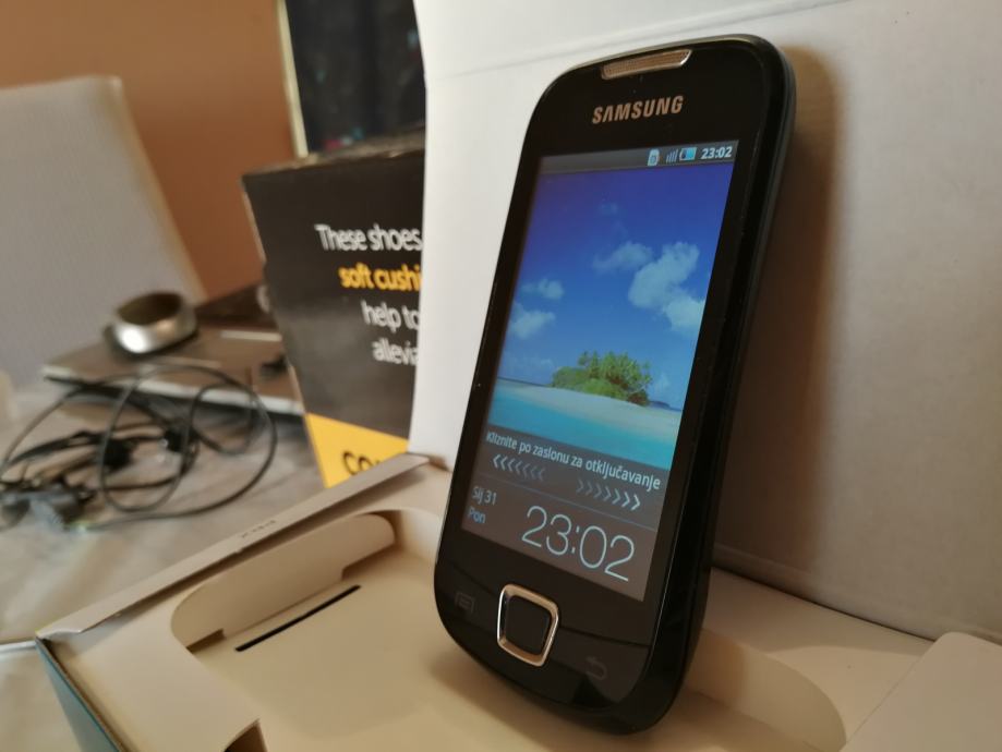 Samsung I5800 Galaxy 3,u odličnom stanju kao nov,na T-MOBILE mrežu!!!!
