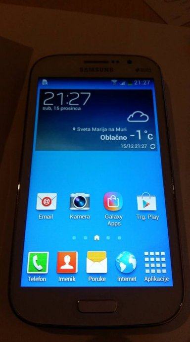 Samsung Galaxy GRAND Neo (GT-I9060),odlicno stanje ,jeftino