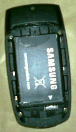 Samsung SGH-C270 kupljen u Njemačkoj-rade sve mreže!