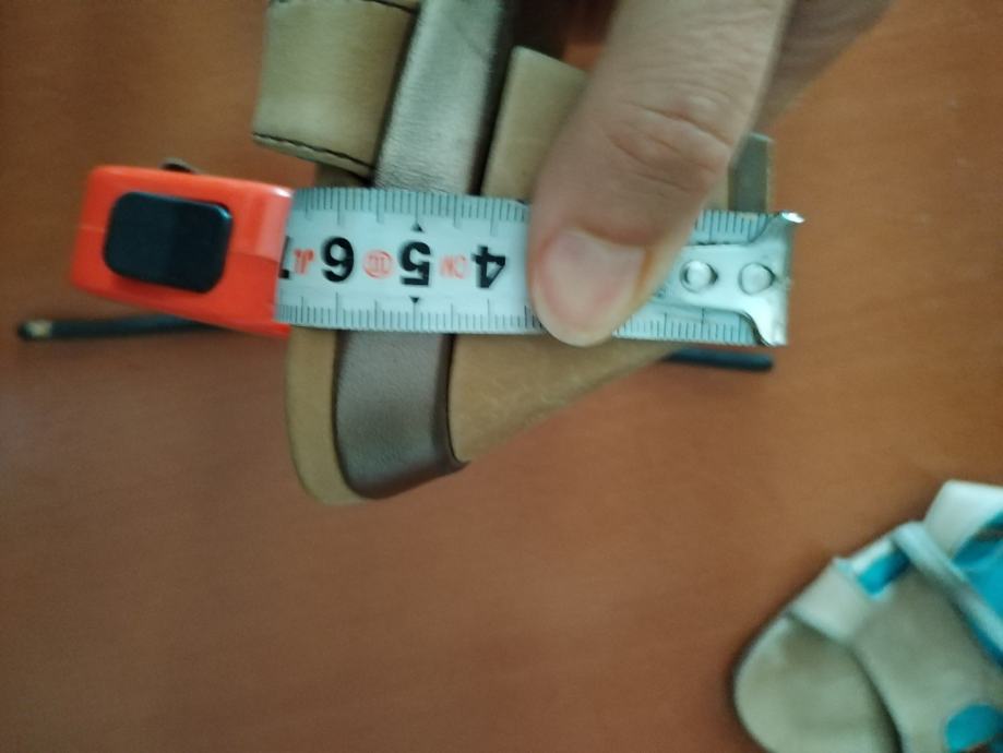 alpina kožne sandale vel 40