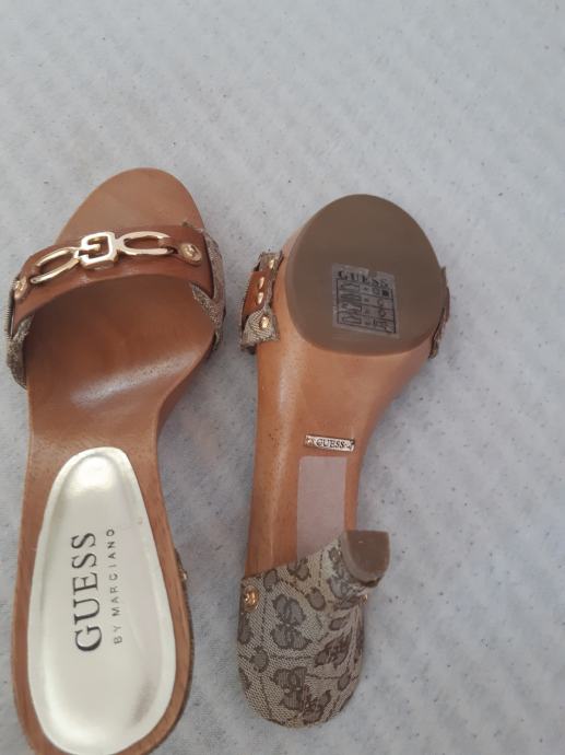 Guess nove papuce/sandale