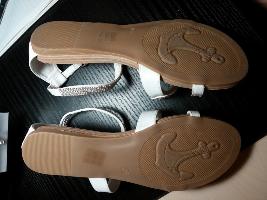 Svečane sandale ravne sa cirkonima, br.41