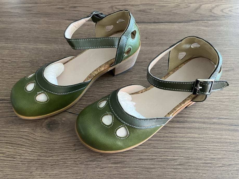 Zelene retro sandale cipele na petu 35
