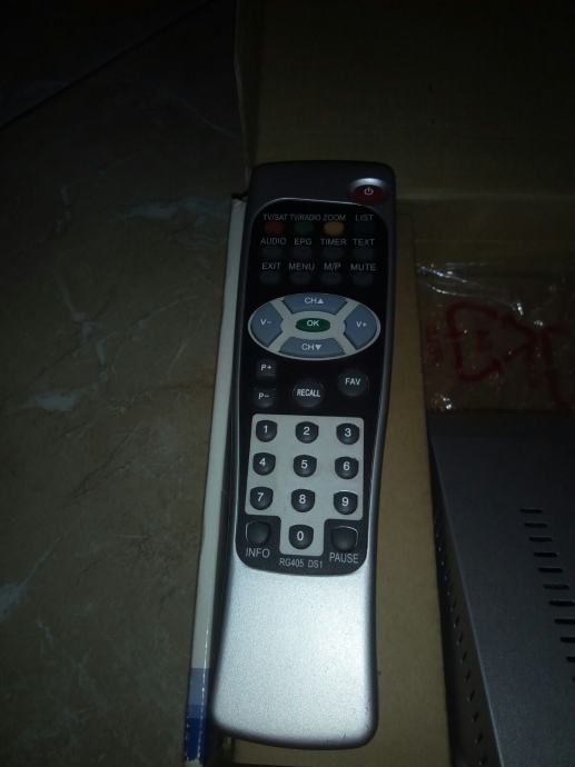 Digitalni satelitski receiver S 1003