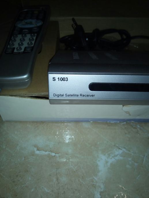 Digitalni satelitski receiver S 1003