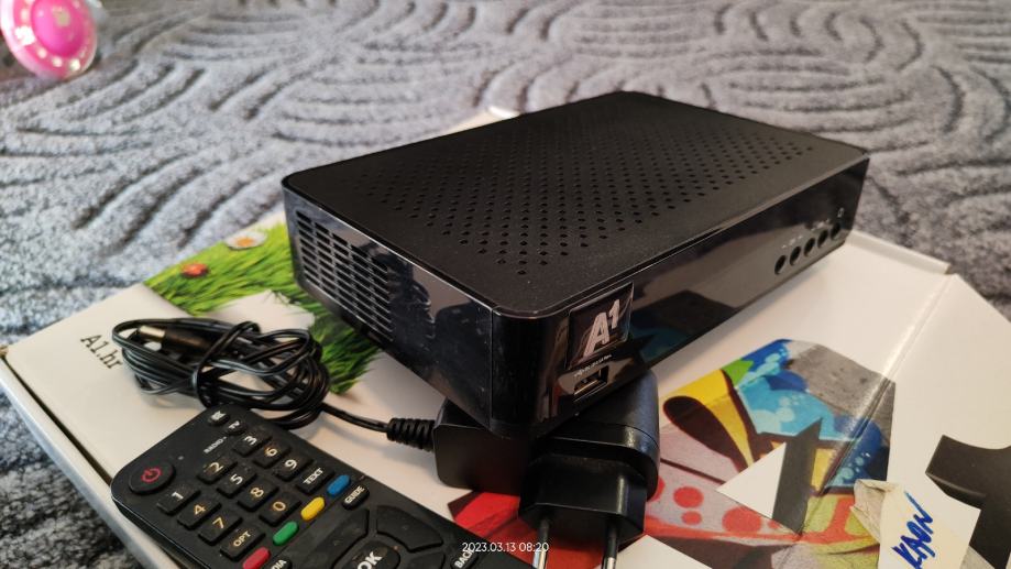 KAON VM 1200 A1 receiver/prijemnik