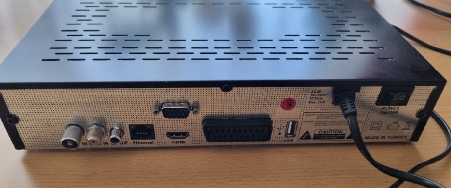 REDLINE WS 8500 Combo DVB-S2 Satellite Receiver and DVB-T T2 HEVC H265