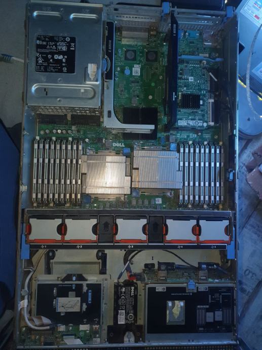 DELL PowerEdge R710