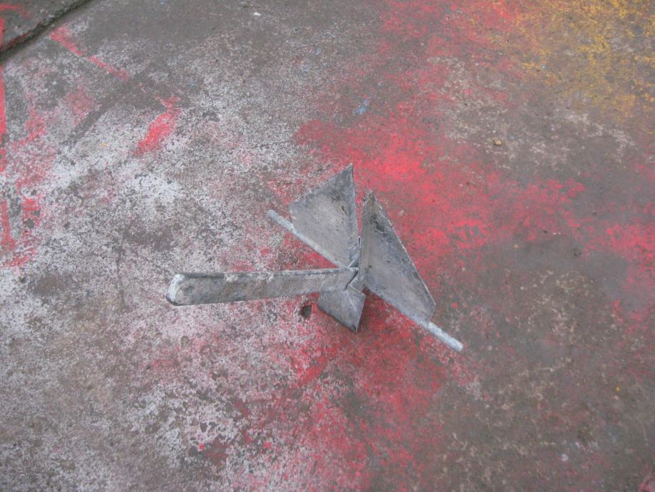 SIDRO ZA BROD PRODAJEM ILI MJENJAM ŠALJEM POŠTOM