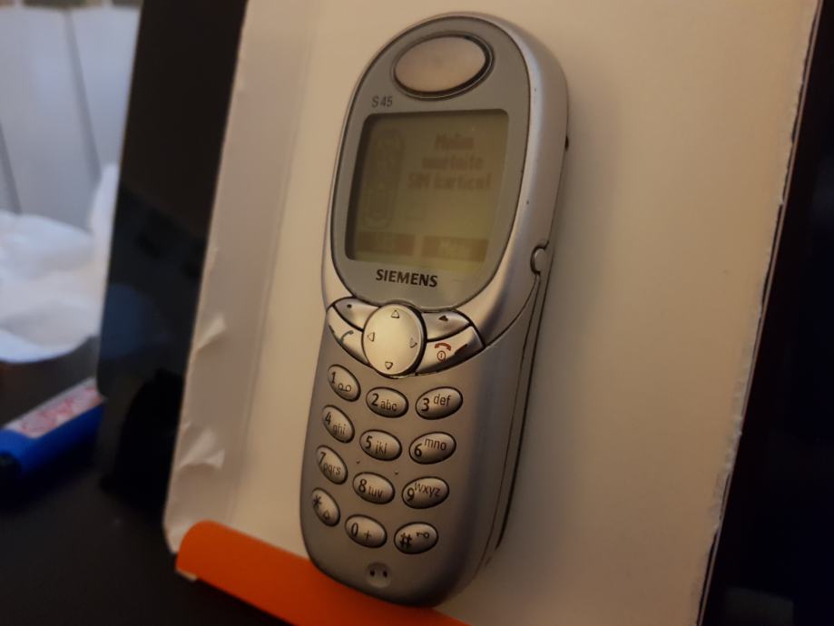 Siemens S45 u dobrom stanju na sve mreže,Hr meni,odličan mobitel!!!!!!