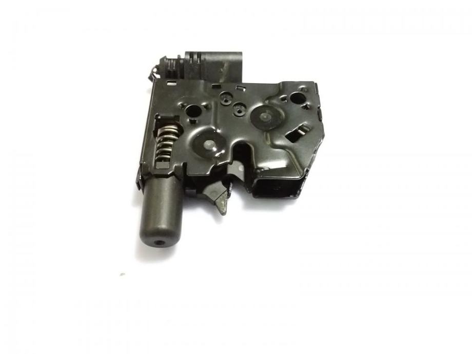 BRAVA HAUBE 8V0823509A Audi AUDI A3 8V 2012-