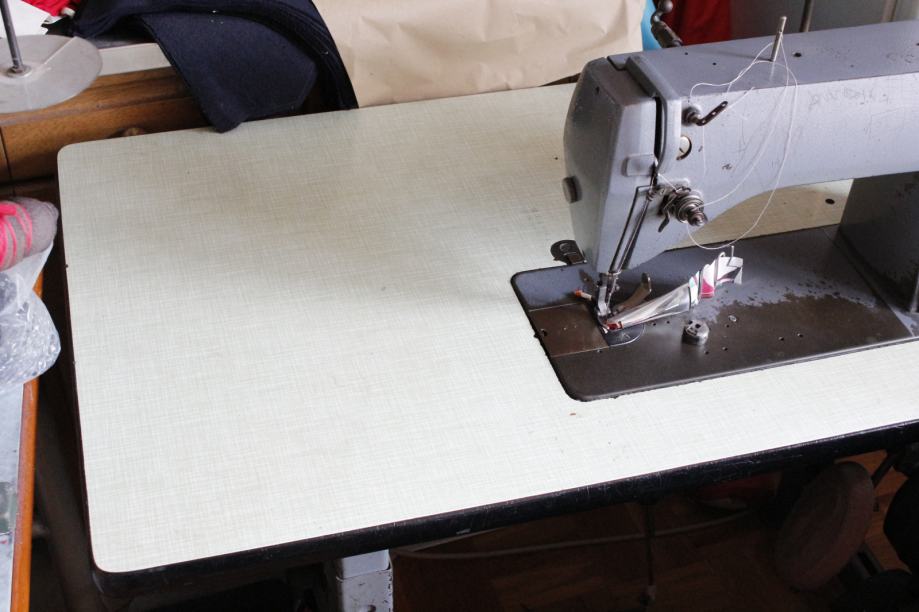 Singer 660 A2 šivača mašina (šteperica)