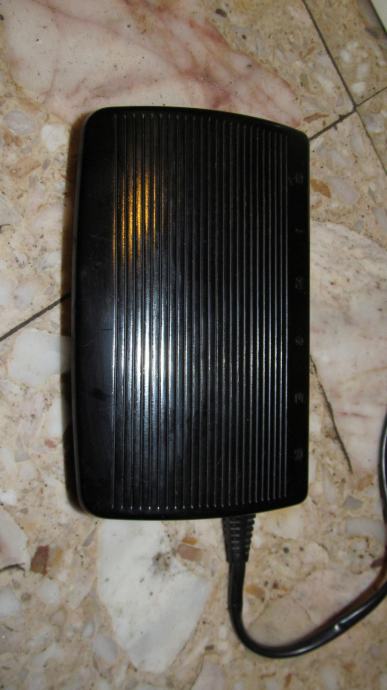 Singer električna šivaća mašina safari 367