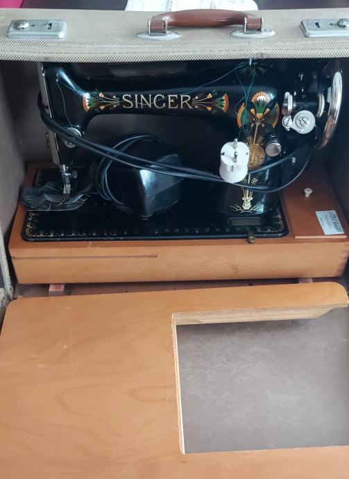 SINGER ŠIVAĆA MAŠINA