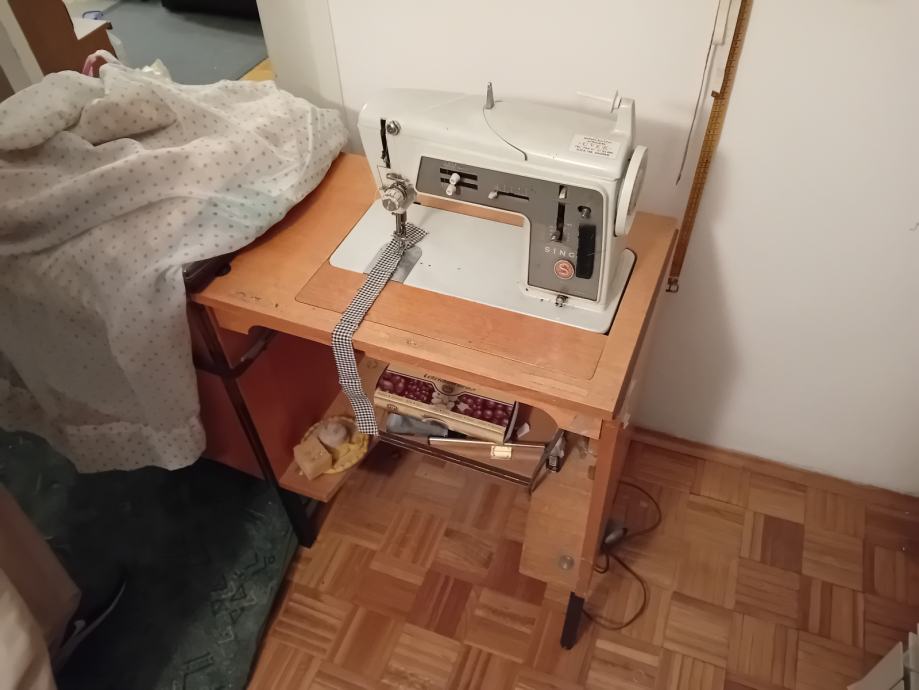 Singer šivaća mašina