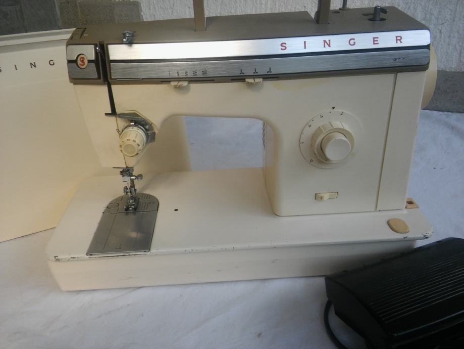 Šivaća mašina Singer 377