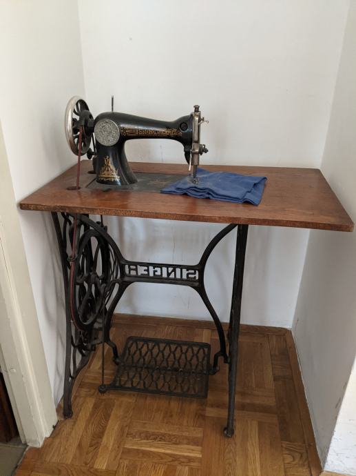 Šivaći stroj Singer - singerica
