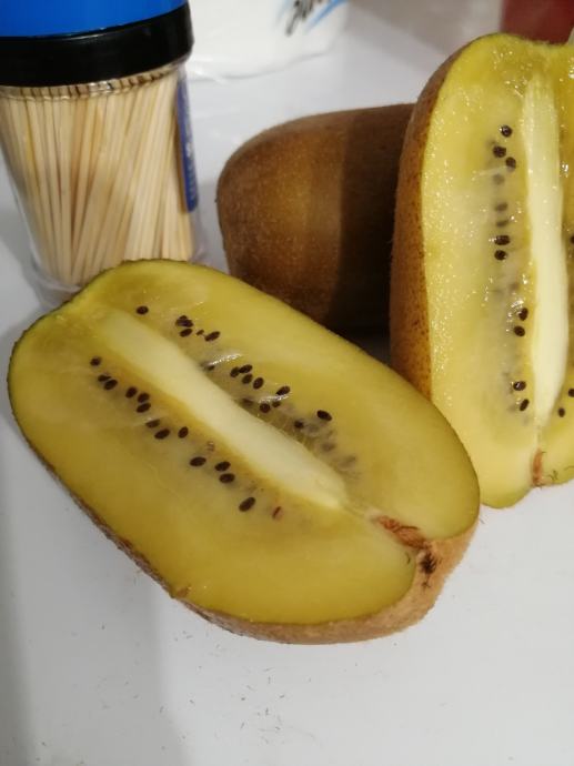 zlatni kiwi