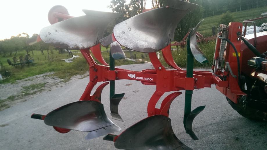 Plug Vogel&Noot 2 brazde obračalni