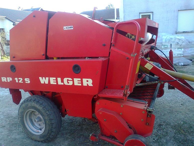 ROLO BALIRKA WELGER-MREŽA I ŠIROKI PICK UP-KAO NOVA!!!