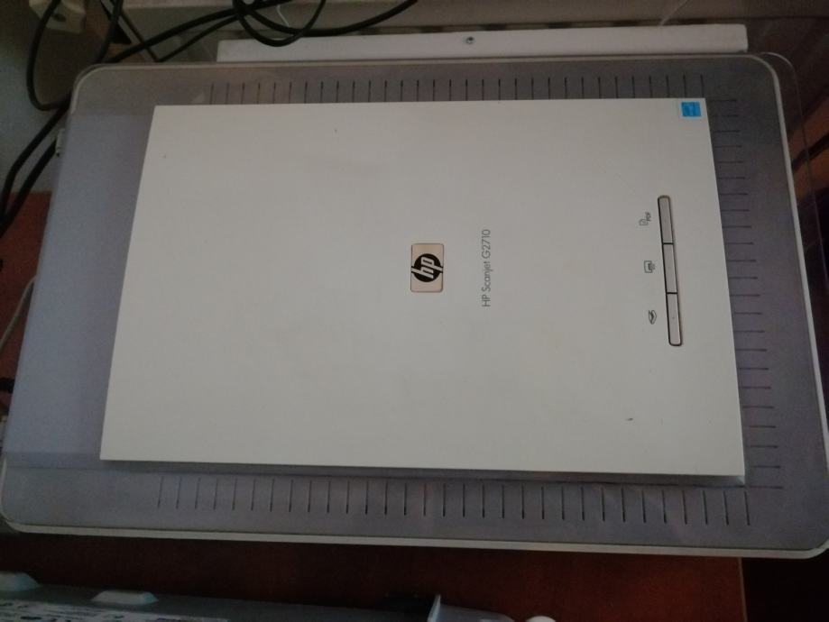 HP scanjet G2710