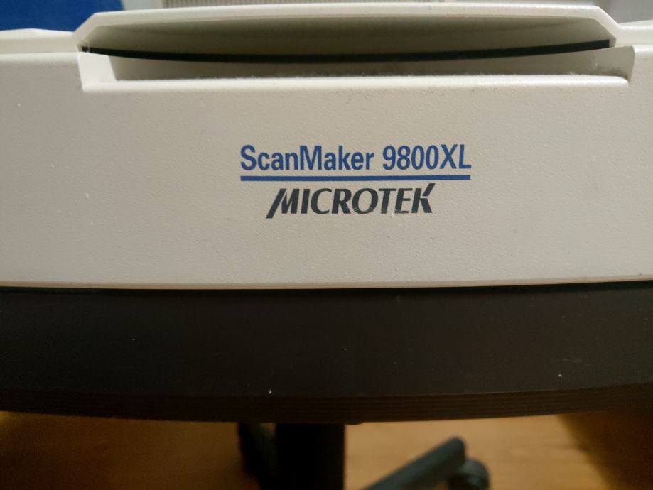 Skener Microtek ScanMaker 9800 XL