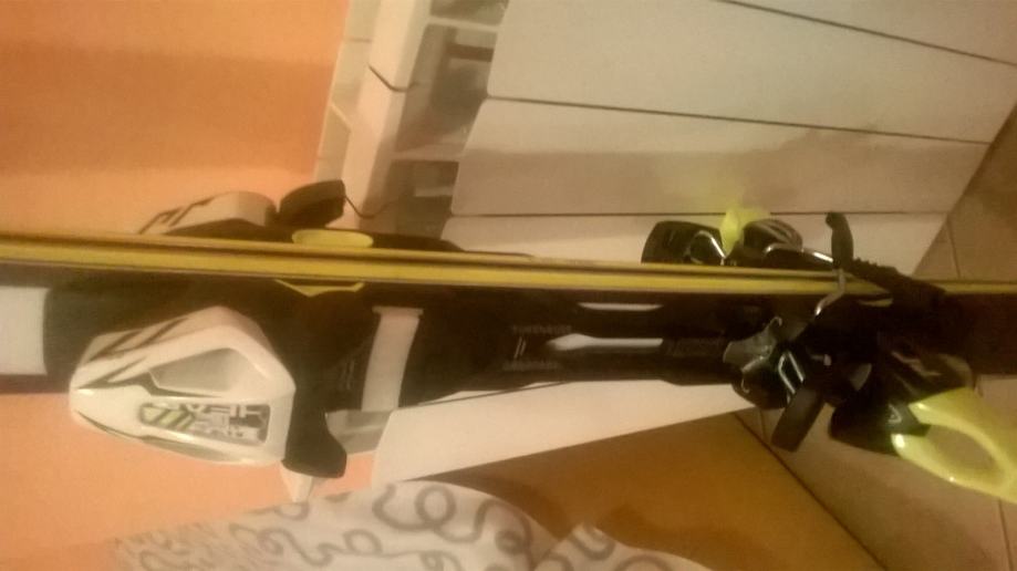 HEAD STR RACE REBELS