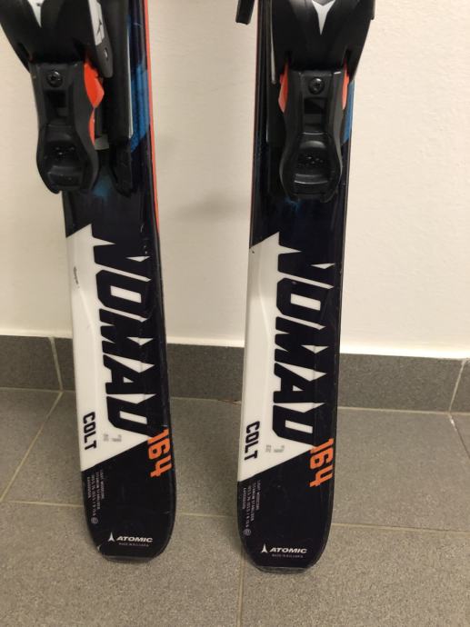 Skije Atomic Nomad Colt + vezovi Atomic XTO 12