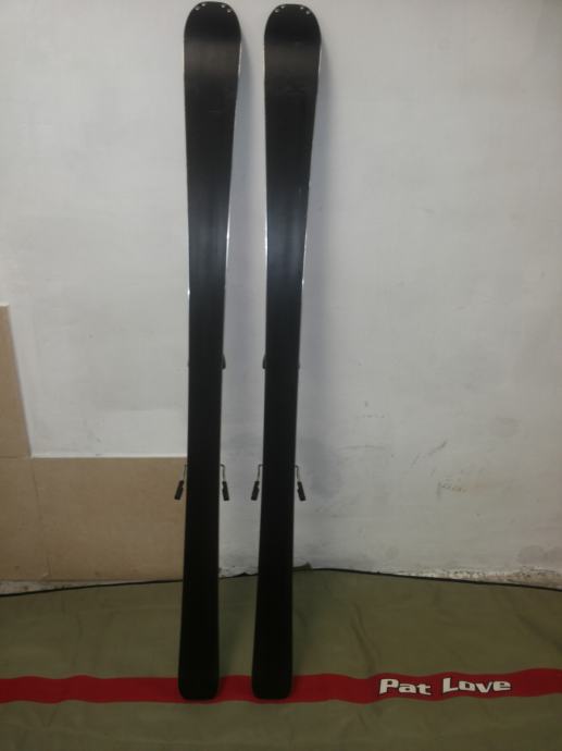 Skije Atomic Nomad Smoke 164