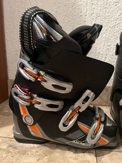 Skije Elan speed magic 152 cm i pancerice Dolomite 26-26.5