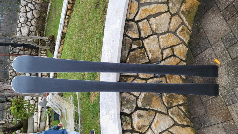 Ženske skije sa vezovima Atomic Cloud 9