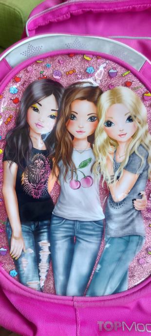 Top model, školska torba