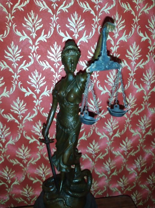 BOŽICA PRAVDE JUSTICIJA 26cm