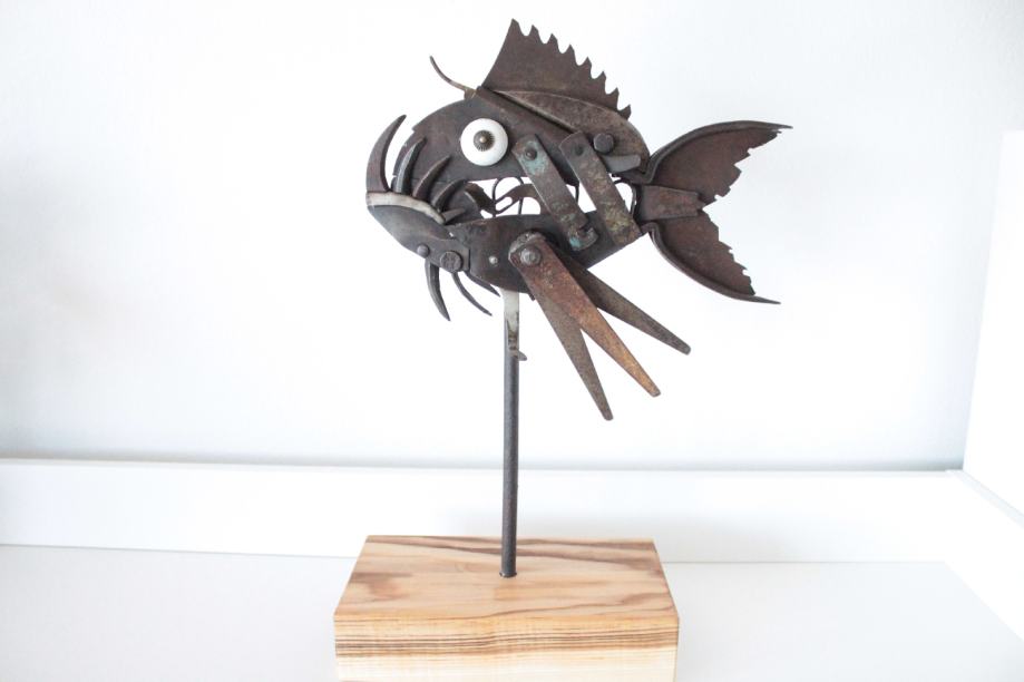 Metal art skulptura riba Angler fish
