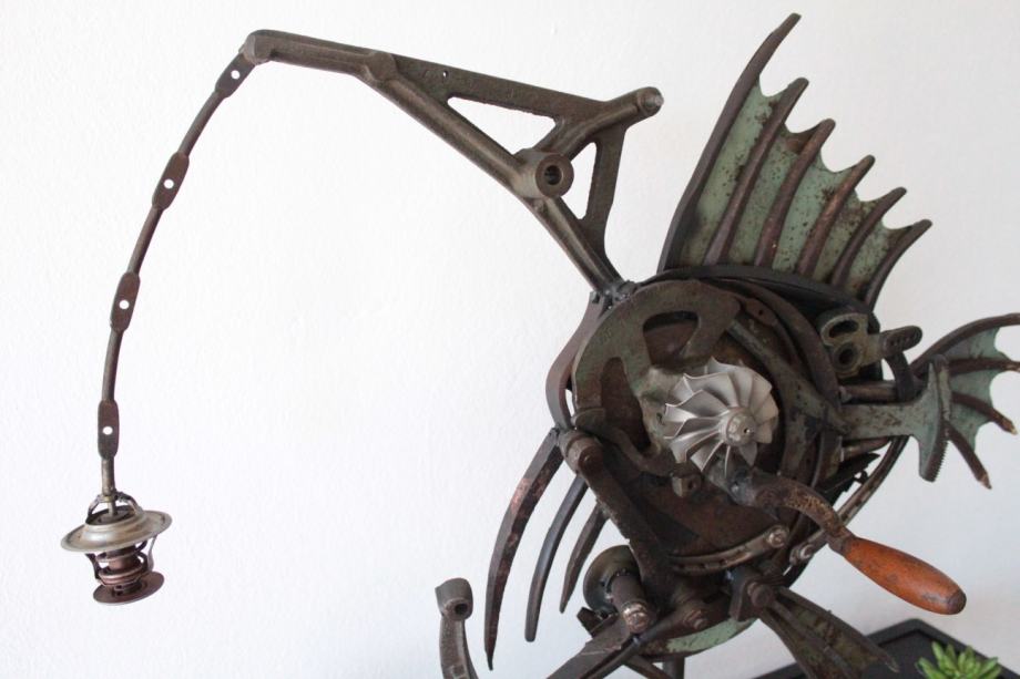 Metal art skulptura riba