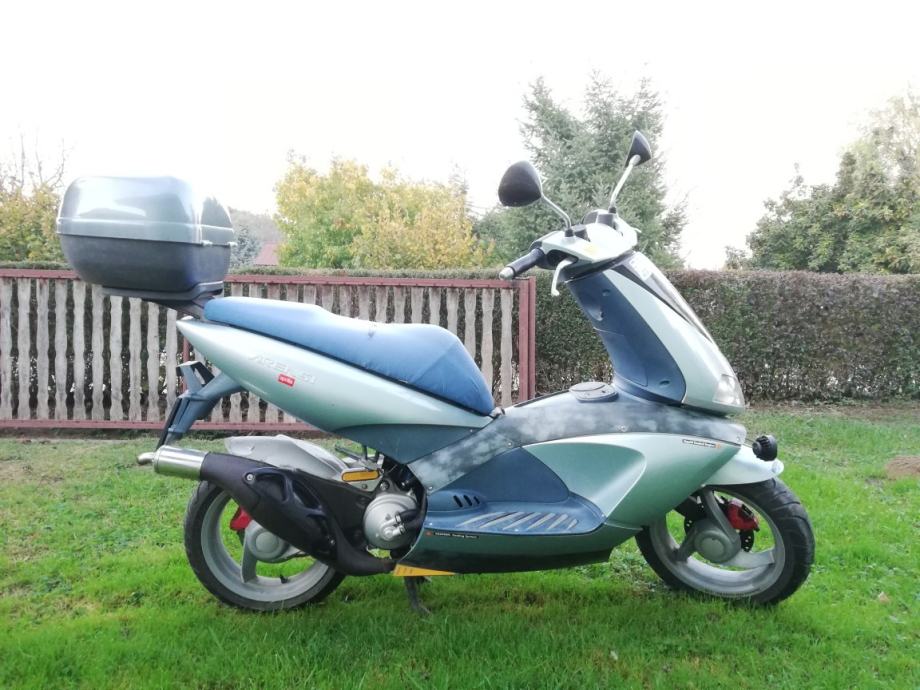 Aprilia Area 51 49 cm3, 2001 god.