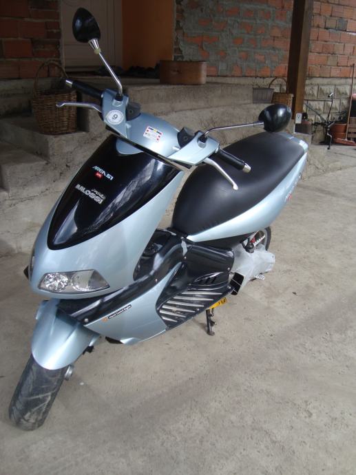 Aprilia Area 51 49 cm3, 1999 god.