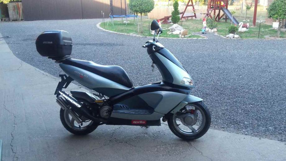 Aprilia Area 51 50 cm3, 2000 god.