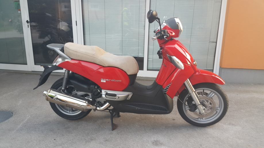 Aprilia scarabeo 400 400 cm3, 2006 god.