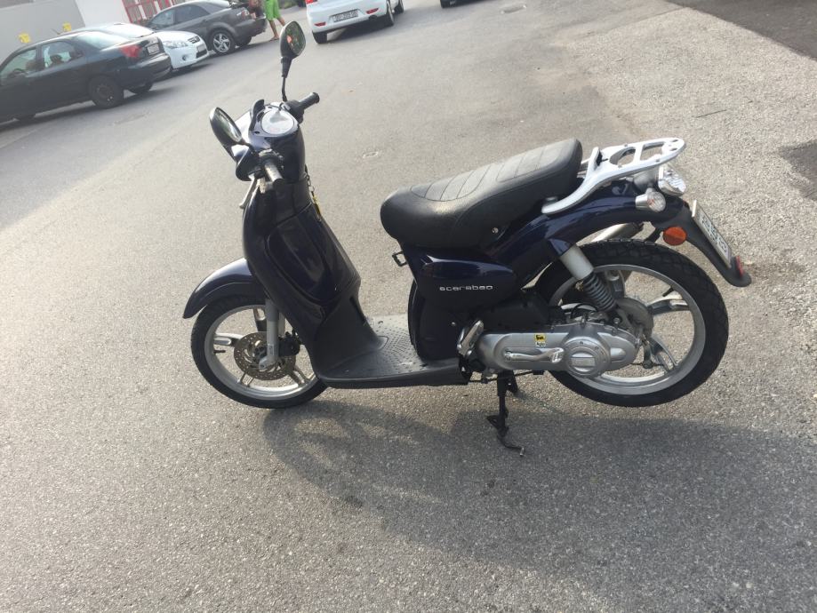 Aprilia Scarabeo 50 piaggio 49 cm3, 2007 god.