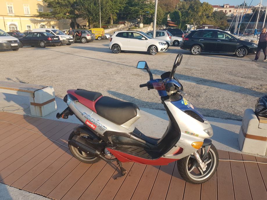 Aprilia Sr 50 lc 49 cm3, 1998 god.