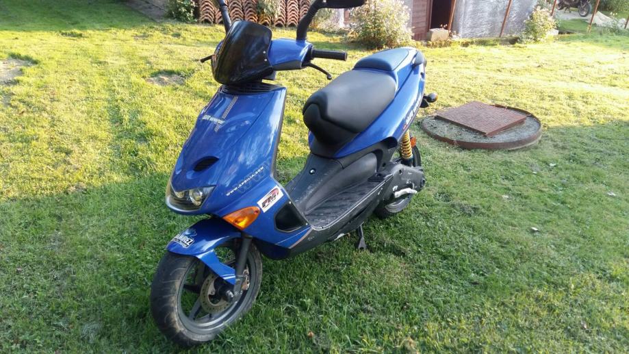 Aprilia sr 50, 2002 god.