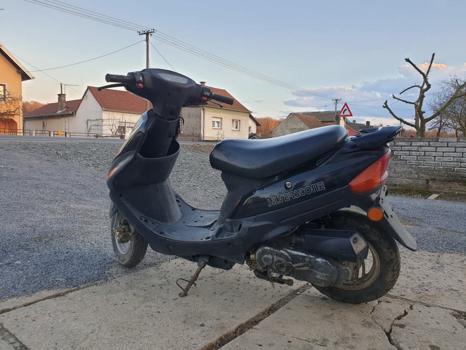 Baotian **Baotian 50ccm** SPREMAN ZA REGU 50 cm3, 2008 god.