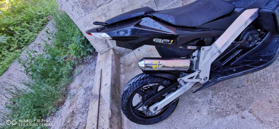 Derbi Gp 1 racing 50 cm3, 2007 god.