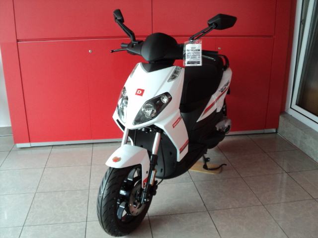 Derbi SPORT VARIANT 50 2T NOVO, 2014 god.