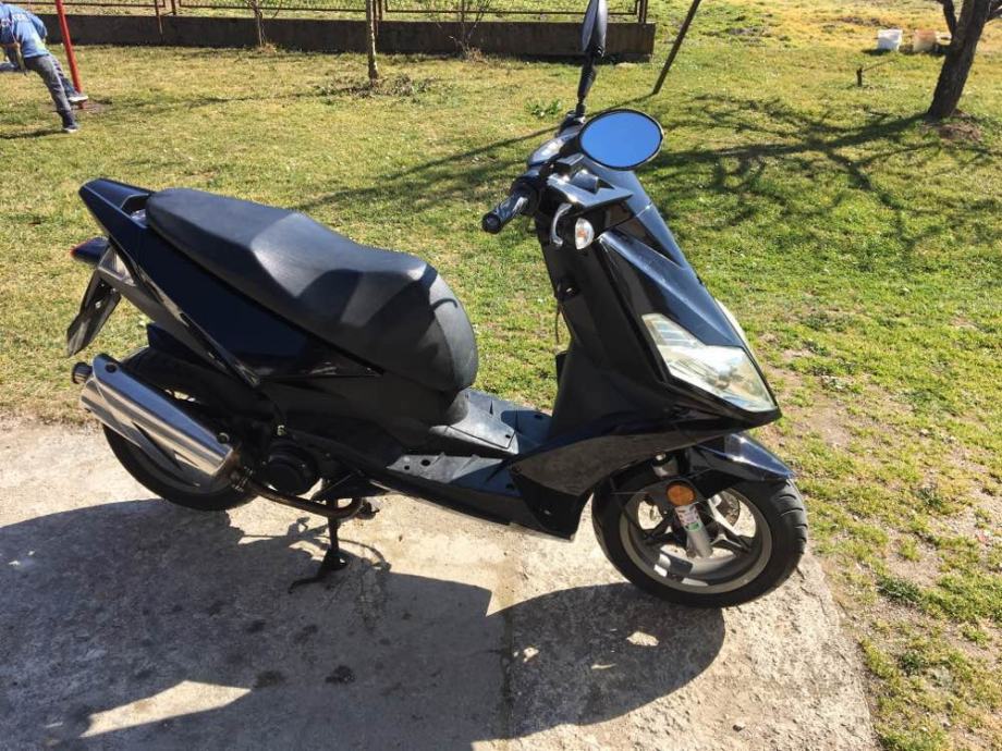 Generic Xor 50 49 cm3, 2005 god.