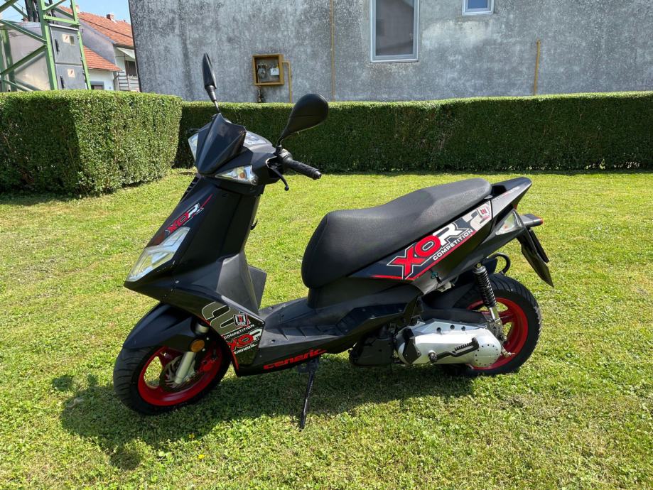 Generic Xor2 50 competition 50 cm3, 2014 god.